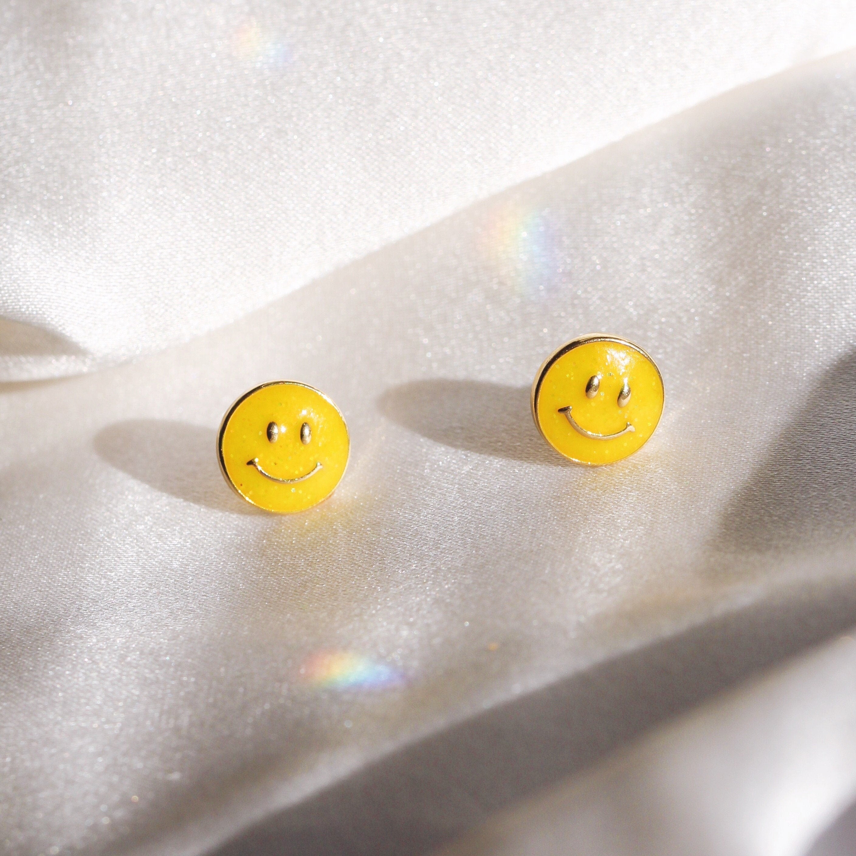 Smiley Face Stud Earrings – WildflowerCoShop